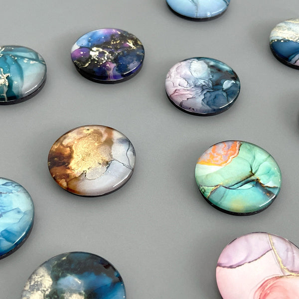 Wrapables Crystal Glass Magnets, Refrigerator Magnets for Office White